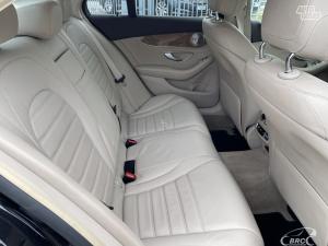 Melns Mercedes-Benz C 350 2015 Avižieniai, ar dzinēja tilpumu 2.00 L un nobraukumu 261 tūkst. km par 16500 €, foto 9 vietnē AUTOMOTO.COM.LV