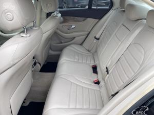 Melns Mercedes-Benz C 350 2015 Avižieniai, ar dzinēja tilpumu 2.00 L un nobraukumu 261 tūkst. km par 16500 €, foto 13 vietnē AUTOMOTO.COM.LV