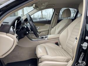 Melns Mercedes-Benz C 350 2015 Avižieniai, ar dzinēja tilpumu 2.00 L un nobraukumu 261 tūkst. km par 16500 €, foto 19 vietnē AUTOMOTO.COM.LV