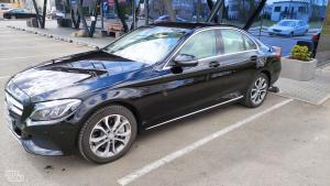 Melns Mercedes-Benz C 350 2015 Kauņa, ar dzinēja tilpumu 2.00 L un nobraukumu 172 tūkst. km par 14900 €, foto 4 vietnē AUTOMOTO.COM.LV