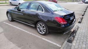 Melns Mercedes-Benz C 350 2015 Kauņa, ar dzinēja tilpumu 2.00 L un nobraukumu 172 tūkst. km par 14900 €, foto 6 vietnē AUTOMOTO.COM.LV