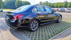 Melns Mercedes-Benz C 350 2015 Kauņa, ar dzinēja tilpumu 1.99 L un nobraukumu 173 tūkst. km par 13500 €, foto 9 vietnē AUTOMOTO.COM.LV