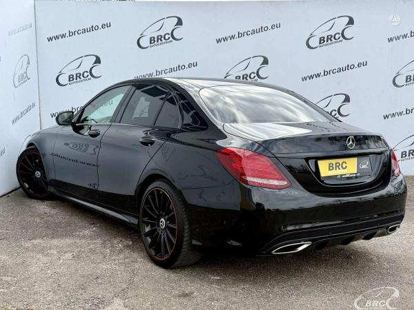 Black Mercedes-Benz C 350 2015 in Klaipeda, with an engine capacity of 1.99 L and mileage of 261 thousand km for 13400 €, photo 7 on AUTOMOTO.COM.LV