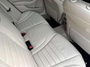 Black Mercedes-Benz C 350 2015 in Klaipeda, with an engine capacity of 1.99 L and mileage of 261 thousand km for 13400 €, photo 17 on AUTOMOTO.COM.LV