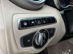 Black Mercedes-Benz C 350 2015 in Klaipeda, with an engine capacity of 1.99 L and mileage of 261 thousand km for 13400 €, photo 25 on AUTOMOTO.COM.LV