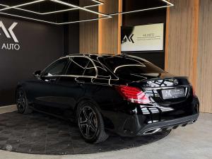 Black Mercedes-Benz C 350 2018 in Kaunas, with an engine capacity of 1.99 L and mileage of 156 thousand km for 17490 €, photo 8 on AUTOMOTO.COM.LV
