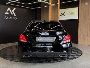 Black Mercedes-Benz C 350 2018 in Kaunas, with an engine capacity of 1.99 L and mileage of 156 thousand km for 17490 €, photo 10 on AUTOMOTO.COM.LV