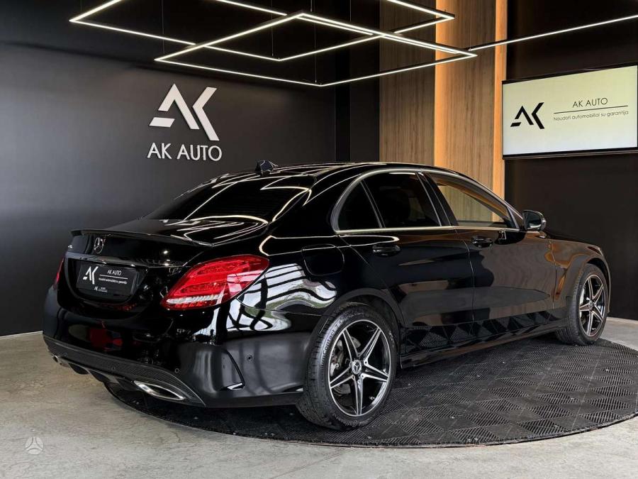 Black Mercedes-Benz C 350 2018 in Kaunas, with an engine capacity of 1.99 L and mileage of 156 thousand km for 17490 €, photo 12 on AUTOMOTO.COM.LV