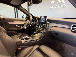 Black Mercedes-Benz C 350 2018 in Kaunas, with an engine capacity of 1.99 L and mileage of 156 thousand km for 17490 €, photo 17 on AUTOMOTO.COM.LV