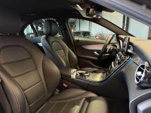 Black Mercedes-Benz C 350 2018 in Kaunas, with an engine capacity of 1.99 L and mileage of 156 thousand km for 17490 €, photo 23 on AUTOMOTO.COM.LV