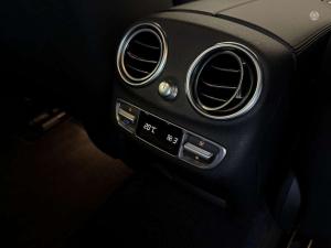 Black Mercedes-Benz C 350 2018 in Kaunas, with an engine capacity of 1.99 L and mileage of 156 thousand km for 17490 €, photo 25 on AUTOMOTO.COM.LV