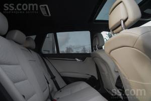 Черный Мерседес Ц 350 2009 в Рига, объемом двигателя 3.00 л и пробегом 304 тыс. км за 5990 €, фото 18 на AUTOMOTO.COM.LV