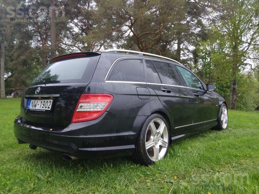 Melns Mercedes-Benz C 350 2009 Aizkraukle, ar dzinēja tilpumu 3.00 L un nobraukumu 530 tūkst. km par 3450 €, foto 4 vietnē AUTOMOTO.COM.LV