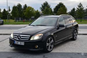 Черный Мерседес Ц 350 2009 в Шяуляй, объемом двигателя 3.00 л и пробегом 295 тыс. км за 4900 €, фото 9 на AUTOMOTO.COM.LV