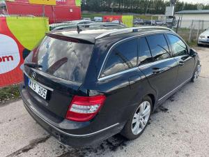 Melns Mercedes-Benz C 350 2010 Viļņa, ar dzinēja tilpumu 3.00 L un nobraukumu 432 tūkst. km par 2340 €, foto 2 vietnē AUTOMOTO.COM.LV