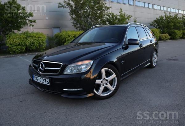 Melns Mercedes-Benz C 350 2010 Rīga, ar dzinēja tilpumu 3.00 L un nobraukumu 0 tūkst. km par 5490 €, foto 1 vietnē AUTOMOTO.COM.LV