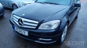 Black Mercedes-Benz C 350 2011 in Riga, with an engine capacity of 3.00 L and mileage of 249 thousand km for 8500 €, photo 5 on AUTOMOTO.COM.LV