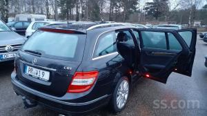 Black Mercedes-Benz C 350 2011 in Riga, with an engine capacity of 3.00 L and mileage of 249 thousand km for 8500 €, photo 8 on AUTOMOTO.COM.LV