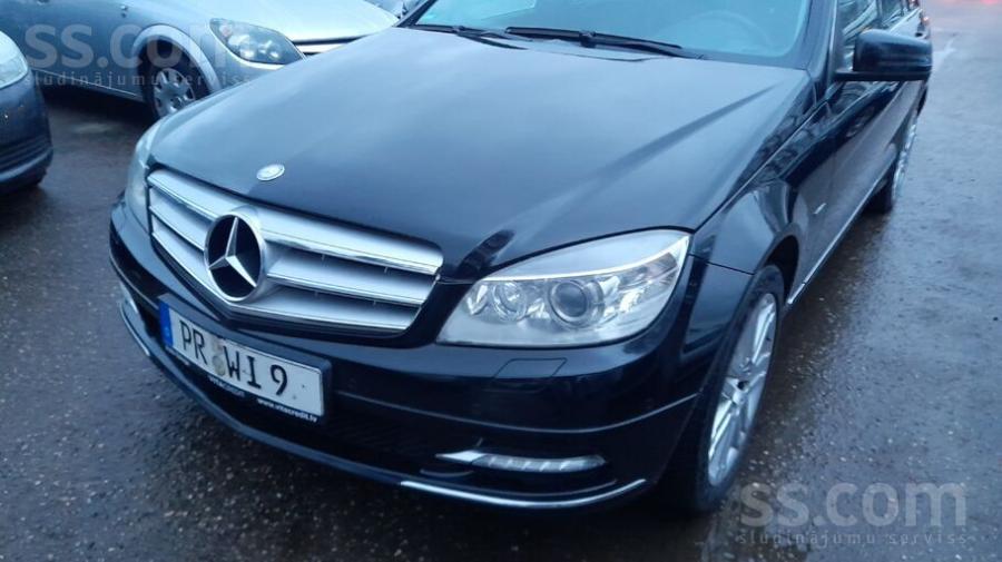Black Mercedes-Benz C 350 2011 in Riga, with an engine capacity of 3.00 L and mileage of 249 thousand km for 8500 €, photo 32 on AUTOMOTO.COM.LV
