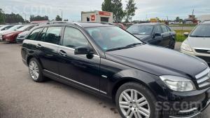 Черный Мерседес Ц 350 2011 в Рига, объемом двигателя 3.00 л и пробегом 249 тыс. км за 8500 €, фото 5 на AUTOMOTO.COM.LV