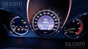 Черный Мерседес Ц 350 2011 в Рига, объемом двигателя 3.00 л и пробегом 249 тыс. км за 8500 €, фото 17 на AUTOMOTO.COM.LV