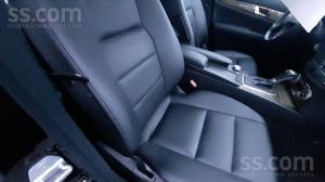 Черный Мерседес Ц 350 2011 в Рига, объемом двигателя 3.00 л и пробегом 249 тыс. км за 8500 €, фото 23 на AUTOMOTO.COM.LV