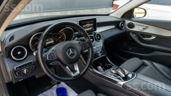 Melns Mercedes-Benz C 350 2015 Rīga, ar dzinēja tilpumu 2.00 L un nobraukumu 240 tūkst. km par 11990 €, foto 10 vietnē AUTOMOTO.COM.LV