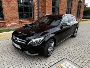 Melns Mercedes-Benz C 350 2015 Bauska, ar dzinēja tilpumu 2.00 L un nobraukumu 135 tūkst. km par 13000 €, foto 1 vietnē AUTOMOTO.COM.LV