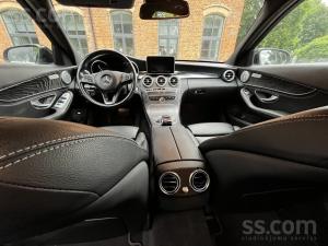 Melns Mercedes-Benz C 350 2015 Bauska, ar dzinēja tilpumu 2.00 L un nobraukumu 135 tūkst. km par 13000 €, foto 9 vietnē AUTOMOTO.COM.LV