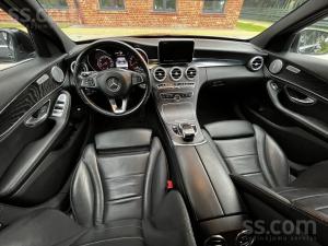 Melns Mercedes-Benz C 350 2015 Bauska, ar dzinēja tilpumu 2.00 L un nobraukumu 135 tūkst. km par 13000 €, foto 10 vietnē AUTOMOTO.COM.LV
