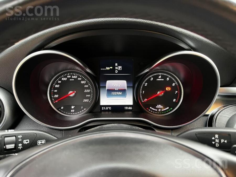 Melns Mercedes-Benz C 350 2015 Bauska, ar dzinēja tilpumu 2.00 L un nobraukumu 135 tūkst. km par 13000 €, foto 11 vietnē AUTOMOTO.COM.LV