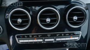 Black Mercedes-Benz C 350 2015 in Riga, with an engine capacity of 2.00 L and mileage of 240 thousand km for 10990 €, photo 16 on AUTOMOTO.COM.LV