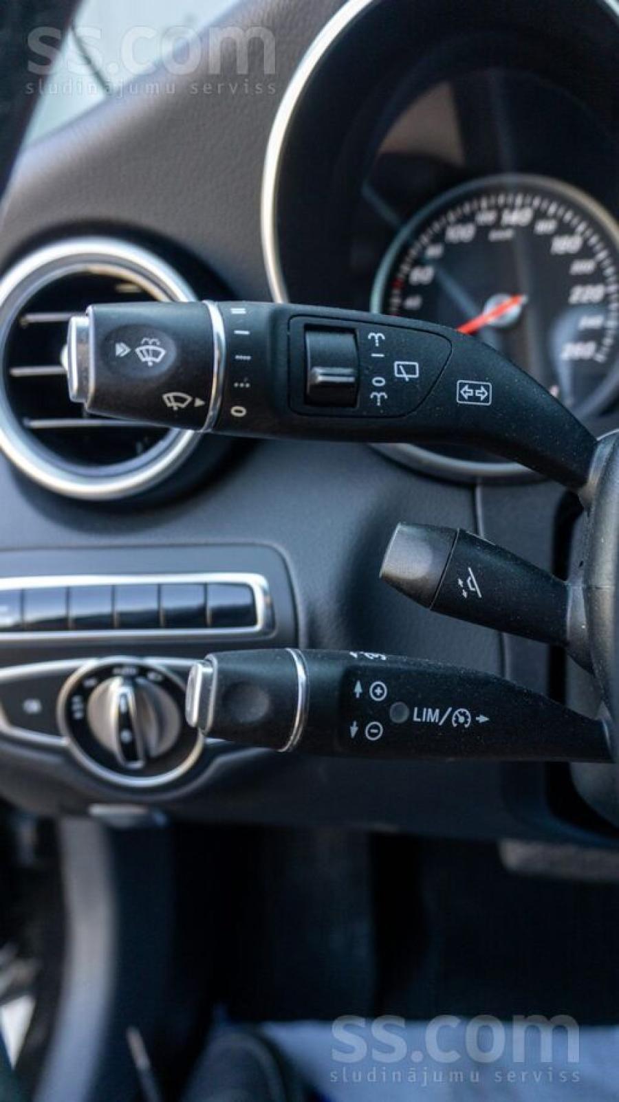 Black Mercedes-Benz C 350 2015 in Riga, with an engine capacity of 2.00 L and mileage of 240 thousand km for 10990 €, photo 21 on AUTOMOTO.COM.LV