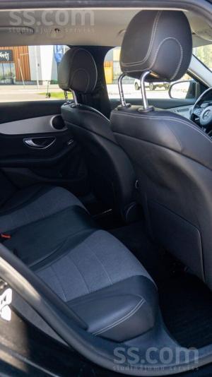 Black Mercedes-Benz C 350 2015 in Riga, with an engine capacity of 2.00 L and mileage of 240 thousand km for 10990 €, photo 30 on AUTOMOTO.COM.LV