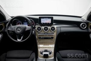 Черный Мерседес Ц 350 2015 в Таллин, объемом двигателя 2.00 л и пробегом 257 тыс. км за 9998 €, фото 3 на AUTOMOTO.COM.LV