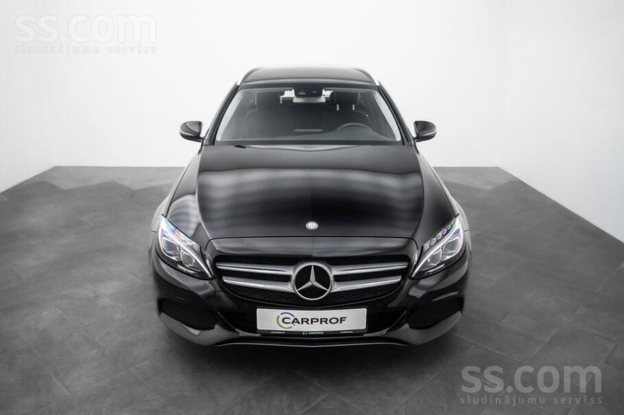 Черный Мерседес Ц 350 2015 в Таллин, объемом двигателя 2.00 л и пробегом 257 тыс. км за 9998 €, фото 5 на AUTOMOTO.COM.LV