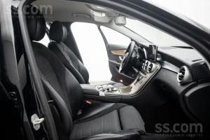 Черный Мерседес Ц 350 2015 в Таллин, объемом двигателя 2.00 л и пробегом 257 тыс. км за 9998 €, фото 13 на AUTOMOTO.COM.LV