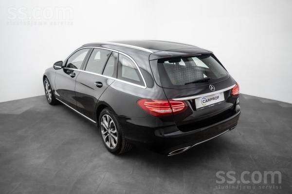 Черный Мерседес Ц 350 2015 в Таллин, объемом двигателя 2.00 л и пробегом 257 тыс. км за 9998 €, фото 9 на AUTOMOTO.COM.LV