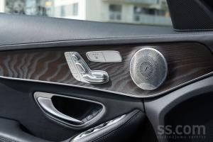 Melns Mercedes-Benz C 350 2015 Viļņa, ar dzinēja tilpumu 2.00 L un nobraukumu 295 tūkst. km par 10499 €, foto 16 vietnē AUTOMOTO.COM.LV
