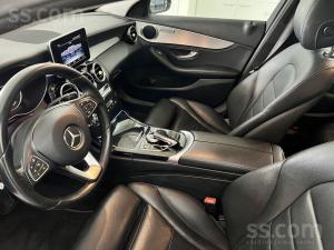 Black Mercedes-Benz C 350 2015 in Limbazi, with an engine capacity of 2.00 L and mileage of 223 thousand km for 11945 €, photo 8 on AUTOMOTO.COM.LV