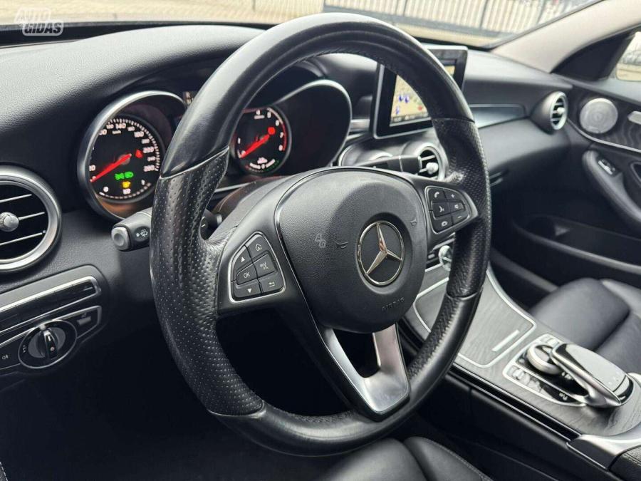 Black Mercedes-Benz C 350 2016 in Kaunas, with an engine capacity of 2.00 L and mileage of 216 thousand km for 11900 €, photo 11 on AUTOMOTO.COM.LV