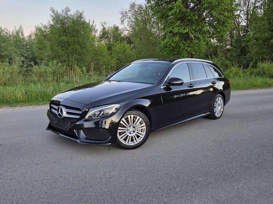 Черный Мерседес Ц 350 2016 в Каунас, объемом двигателя 1.99 л и пробегом 255 тыс. км за 9750 €, фото 1 на AUTOMOTO.COM.LV