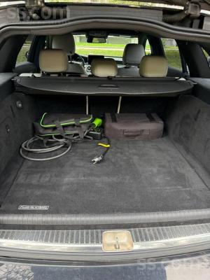 Black Mercedes-Benz C 350 2017 in Riga, with an engine capacity of 2.00 L and mileage of 227 thousand km for 12400 €, photo 12 on AUTOMOTO.COM.LV