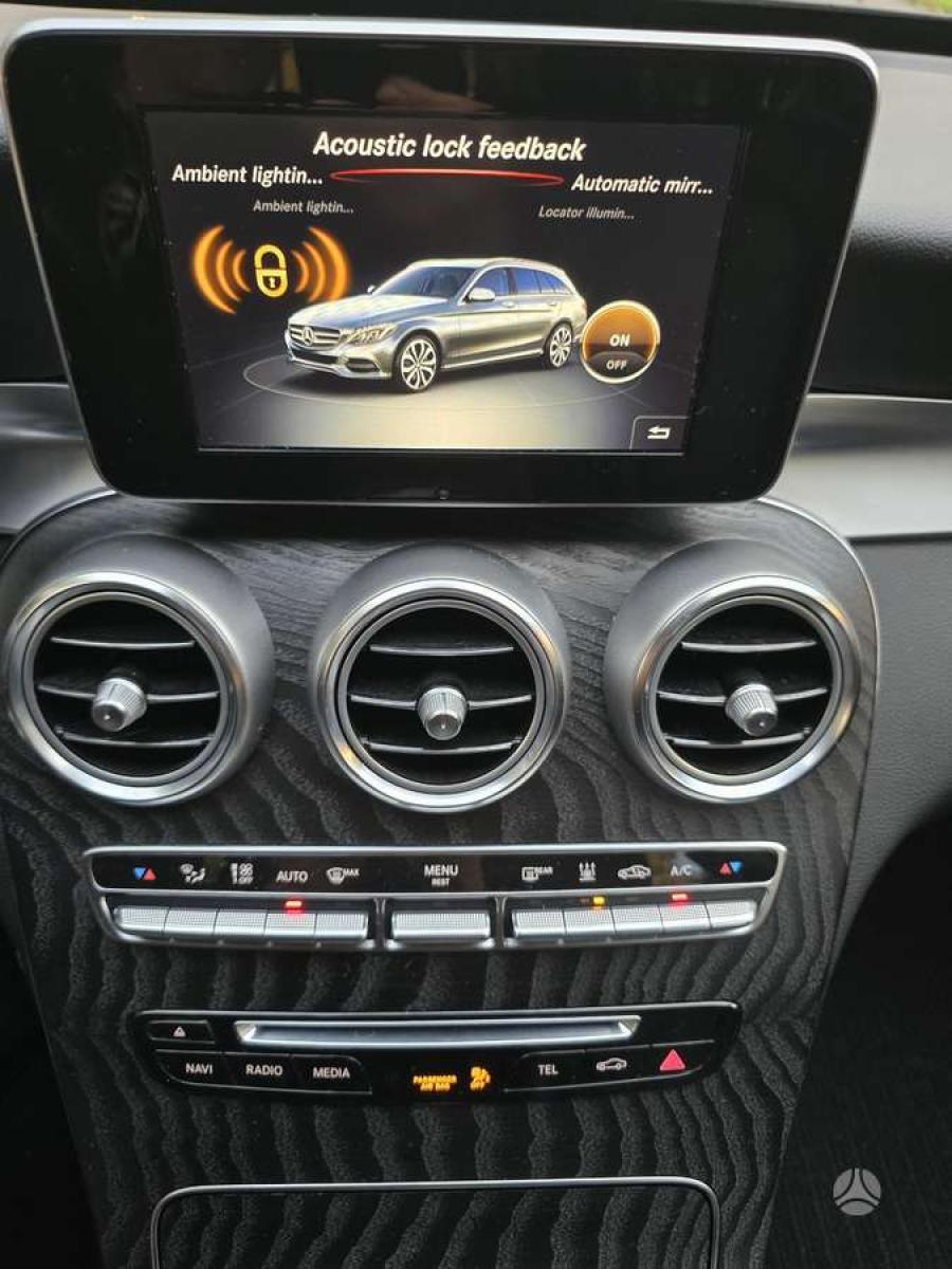 Черный Мерседес Ц 350 2017 в Вильнюс, объемом двигателя 1.99 л и пробегом 219 тыс. км за 14400 €, фото 38 на AUTOMOTO.COM.LV