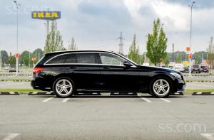 Black Mercedes-Benz C 350 2018 in Riga, with an engine capacity of 2.00 L and mileage of 202 thousand km for 11490 €, photo 10 on AUTOMOTO.COM.LV