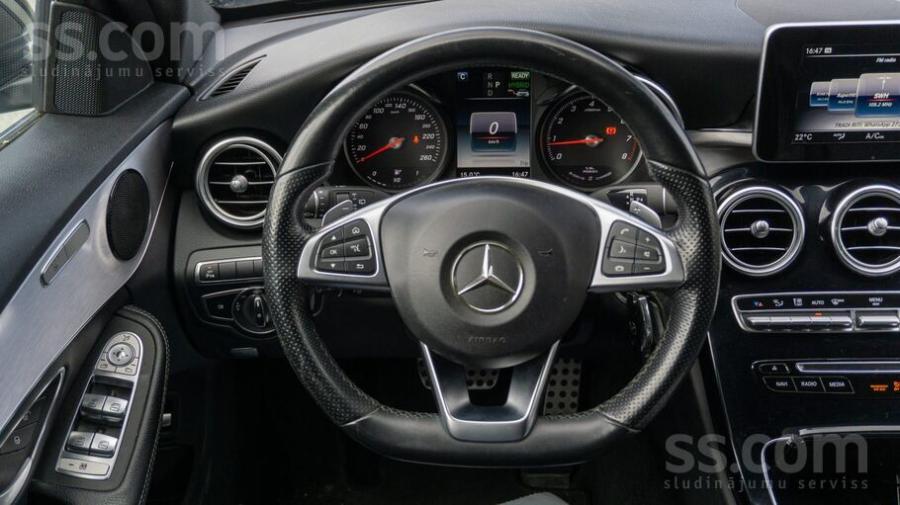 Black Mercedes-Benz C 350 2018 in Riga, with an engine capacity of 2.00 L and mileage of 202 thousand km for 11490 €, photo 15 on AUTOMOTO.COM.LV