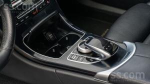 Black Mercedes-Benz C 350 2018 in Riga, with an engine capacity of 2.00 L and mileage of 202 thousand km for 11490 €, photo 16 on AUTOMOTO.COM.LV