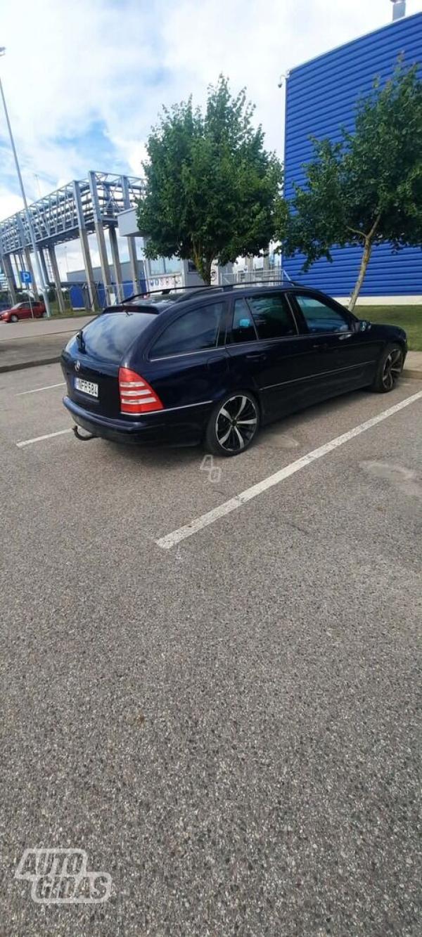 Zils Mercedes-Benz C 350 2006 Klaipėda, ar dzinēja tilpumu 3.50 L un nobraukumu 305 tūkst. km par 2300 €, foto 8 vietnē AUTOMOTO.COM.LV