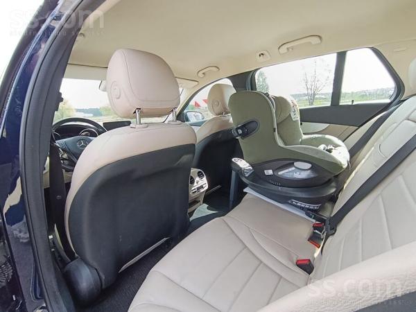 Blue Mercedes-Benz C 350 2015 in Riga, with an engine capacity of 2.00 L and mileage of 215 thousand km for 10500 €, photo 6 on AUTOMOTO.COM.LV