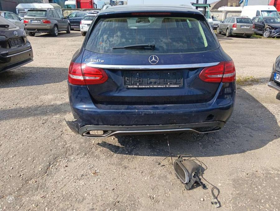 Zils Mercedes-Benz C 350 2015 Marijampole, ar dzinēja tilpumu 1.99 L un nobraukumu 341 tūkst. km par 5950 €, foto 7 vietnē AUTOMOTO.COM.LV